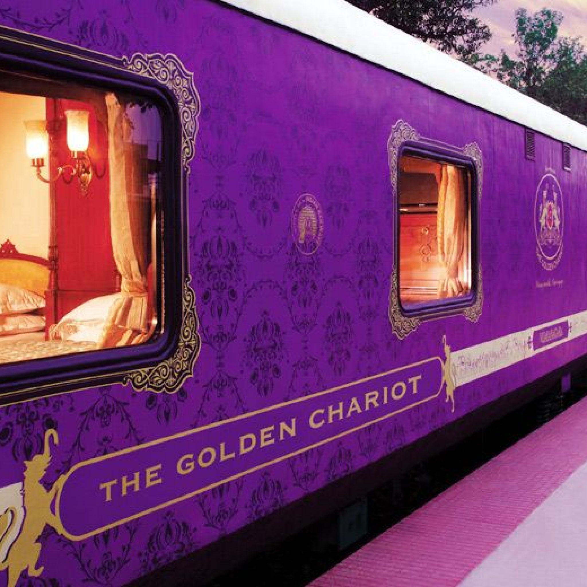 How is the Golden Chariot Train Beneficial to Corporate Travelers